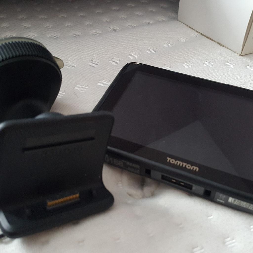 Tomtom Pro Model 4CR52 in B64 Sandwell für 45,00 £ zum Verkauf | Shpock DE
