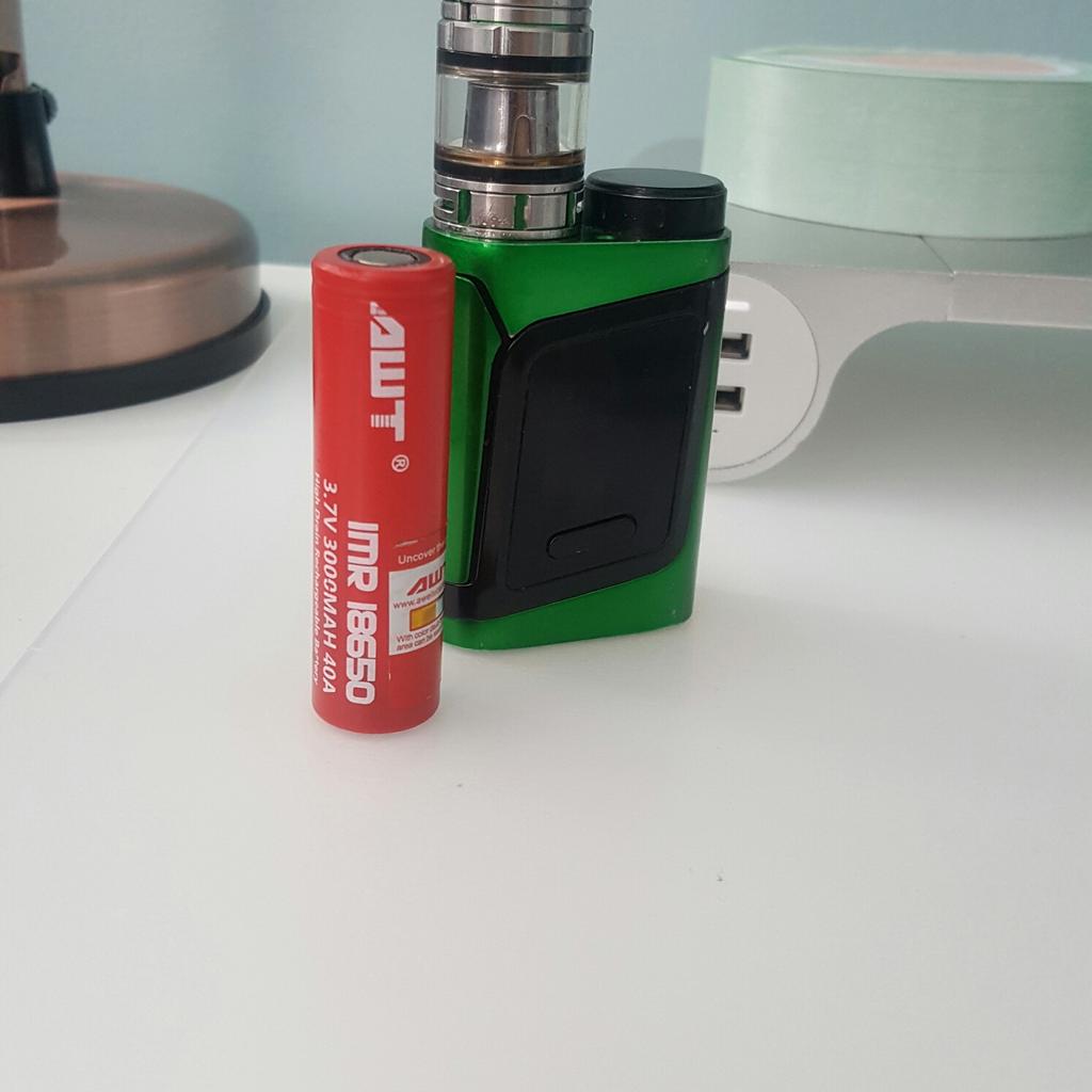 Smok alien vape kit + battery charger in NE4 Tyne for £25.00 for sale ...