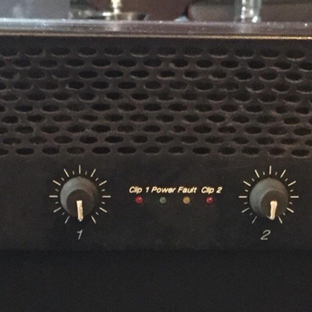 Crown XLS 420 Power Amplifier 1000w in HA0 London Borough of Brent für ...