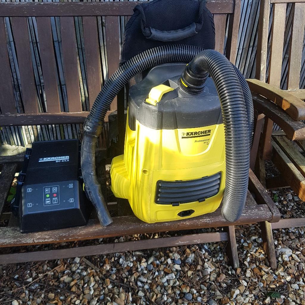 Karcher backpack Hoover in SK11 Macclesfield for £50.00 for sale | Shpock