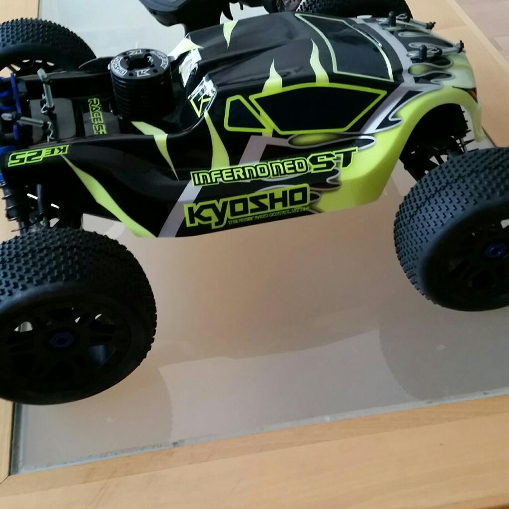 Kyosho inferno St in 6410 Telfs für € 130,00 zum Verkauf | Shpock AT