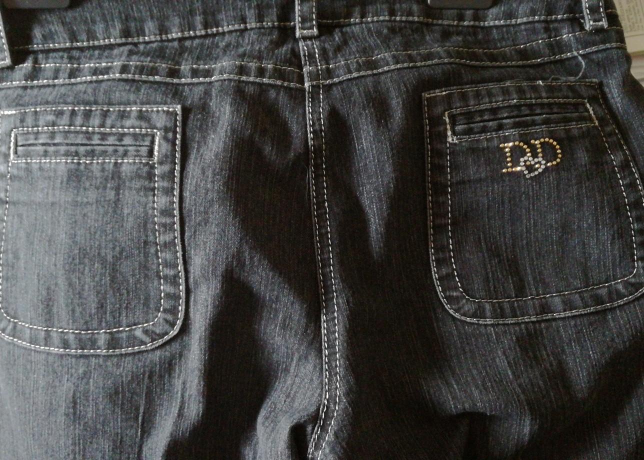 ELEGANTISSIMI JEANS DONATELLA DE PAOLI in 67068 Scurcola Marsicana für ...