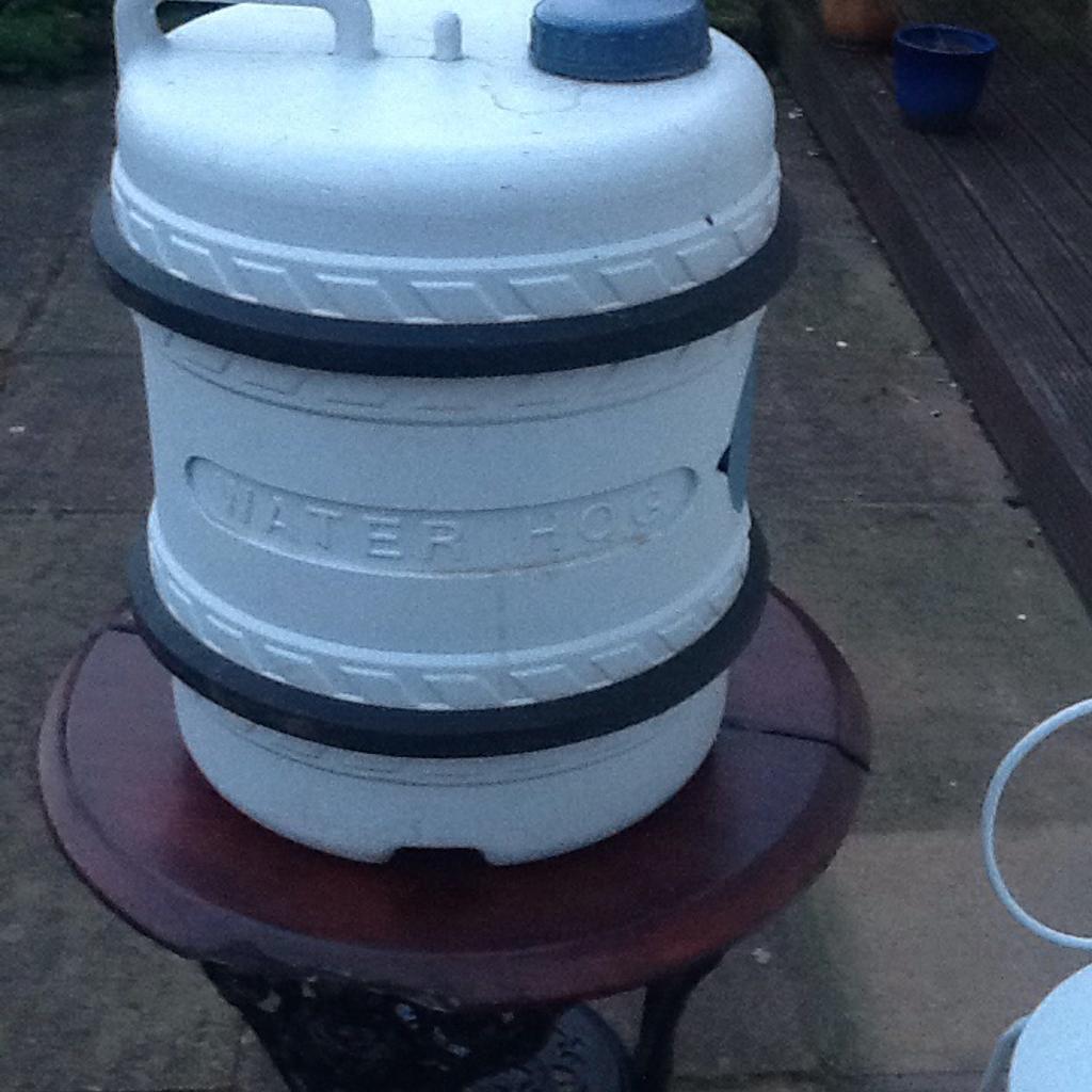 PYRAMID WATER HOG CARAVAN, 51ltrs in Hinckley and Bosworth for £30.00 ...