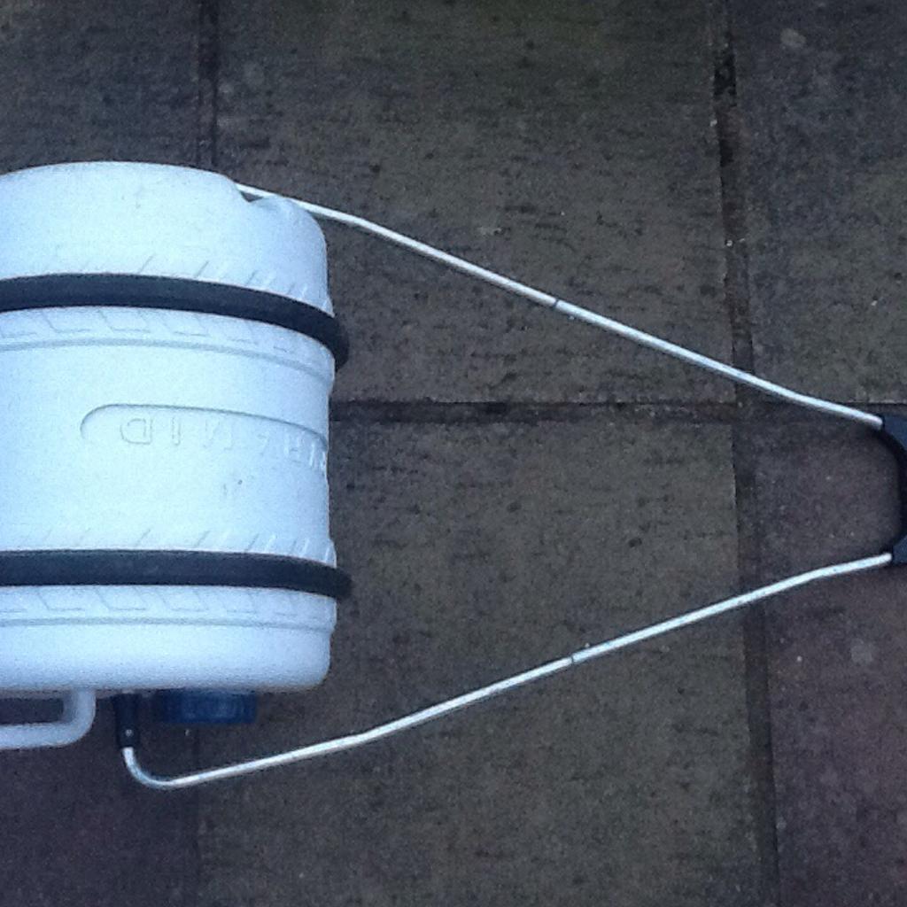 PYRAMID WATER HOG CARAVAN, 51ltrs in Hinckley and Bosworth for £30.00 ...