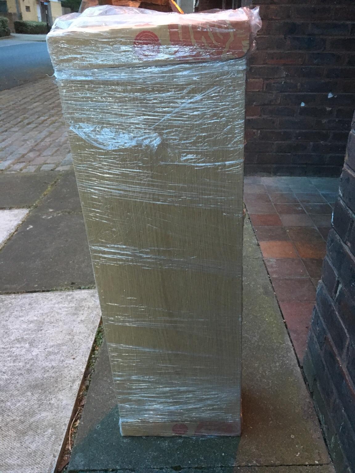 Howdens Wine rack in SE5 London für £ 10,00 zum Verkauf | Shpock AT