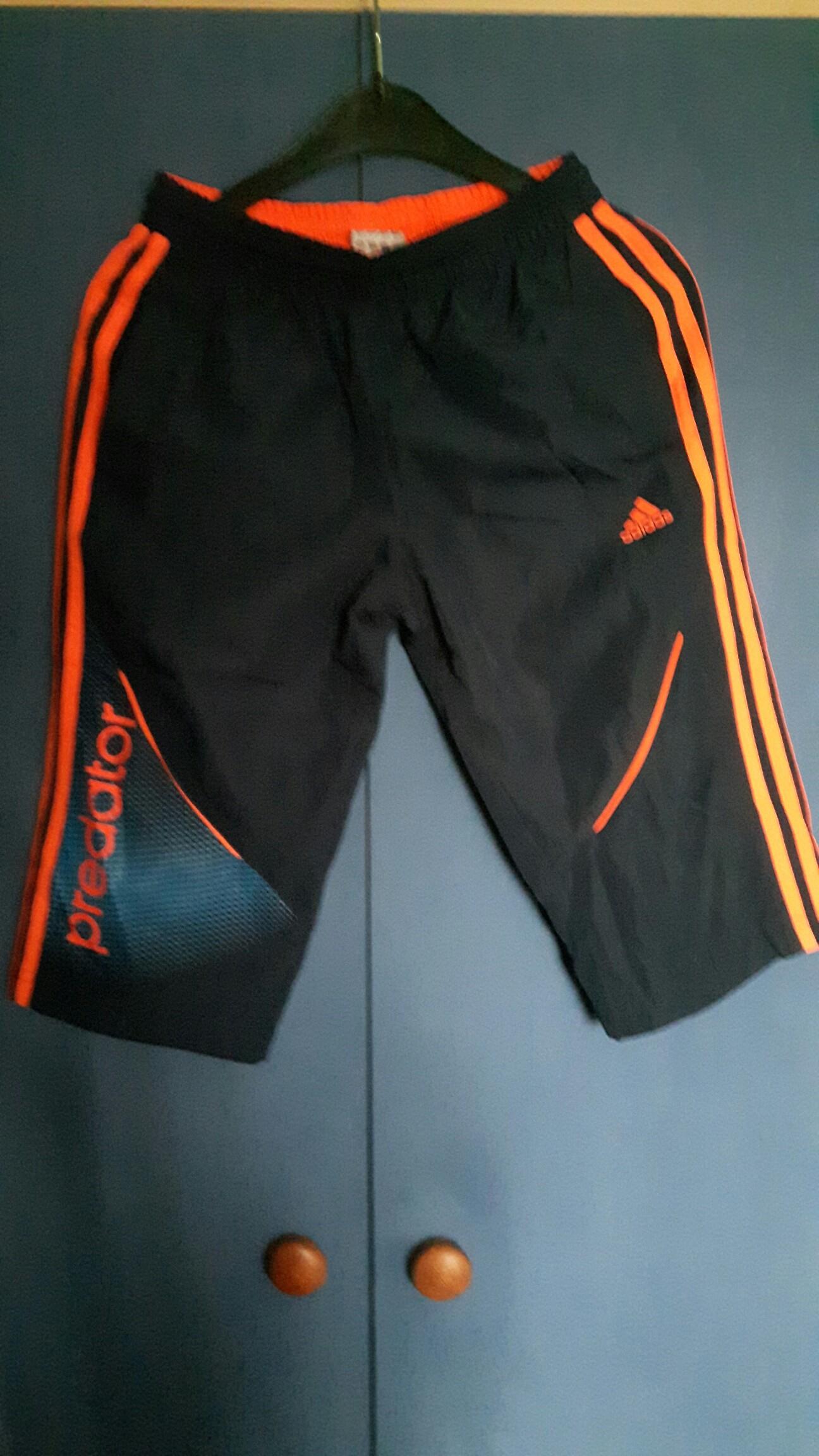 Adidas predator shorts and top set! in B38 Birmingham für 5,00 £ zum ...