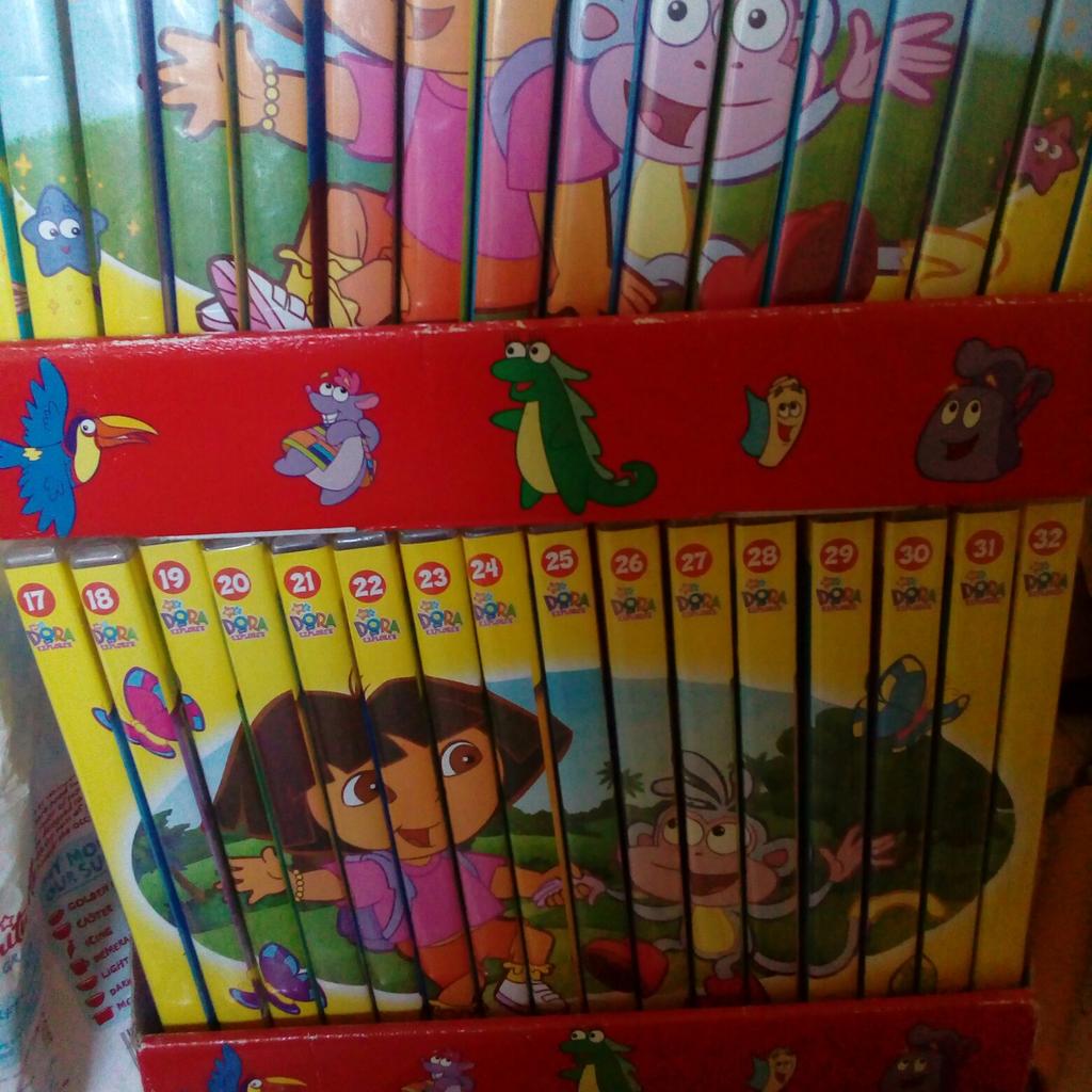 Dora the explorer dvd collection in WV1 Wolverhampton für 20,00 £ zum ...