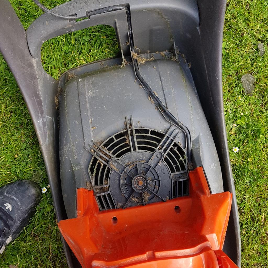 Flymo easyglide 300 in Prees Higher Heath für £ 30,00 zum Verkauf ...