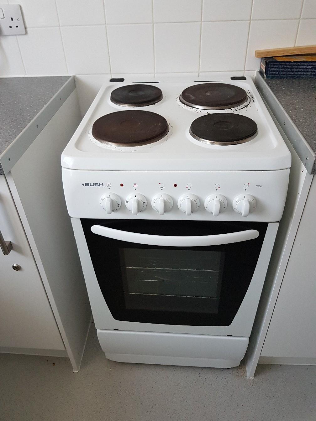 BUSH electric solid plate cooker in SE1 London Borough of Southwark für ...