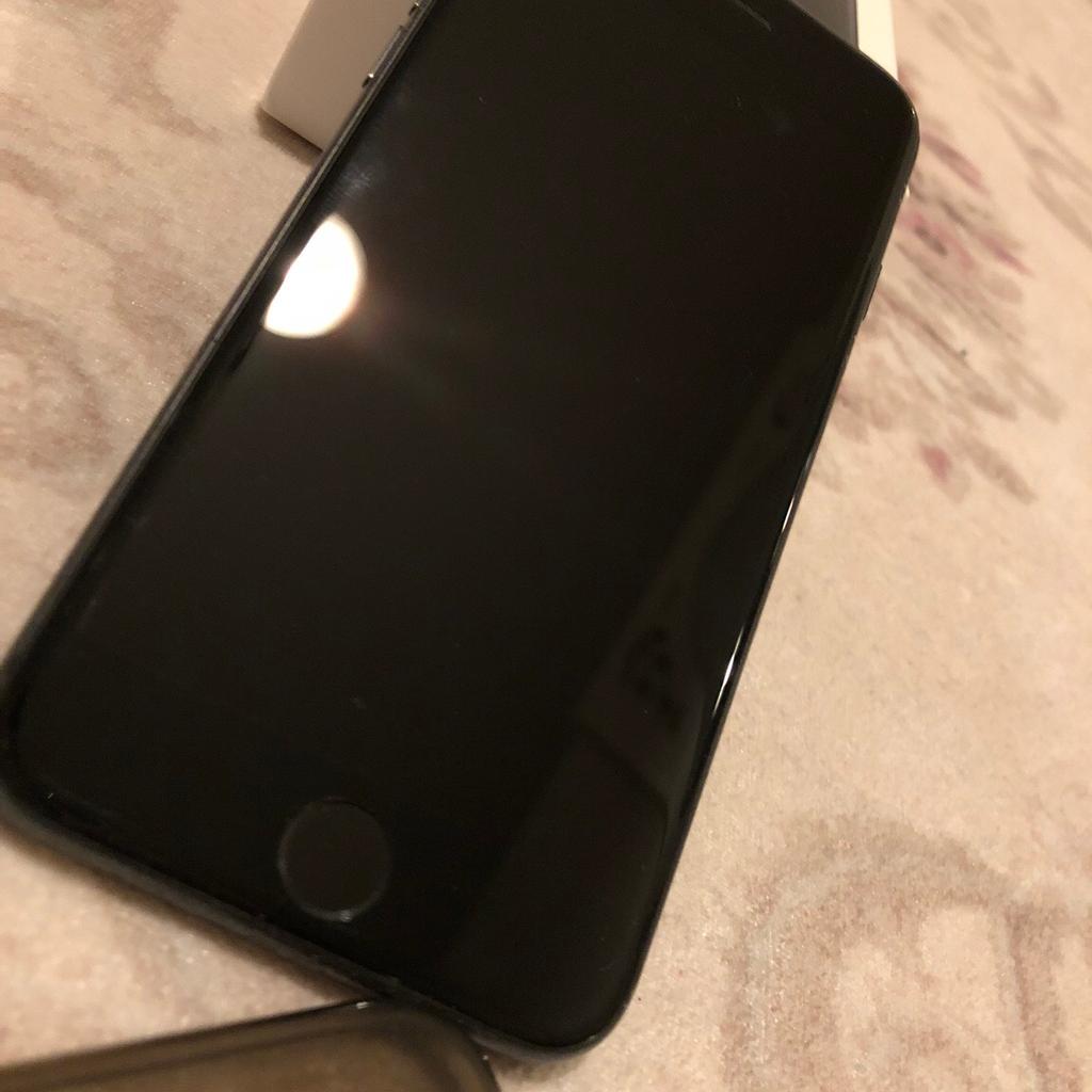 iphone 7 128 gb vhb in 4910 Ried im Innkreis for €450.00 for sale | Shpock