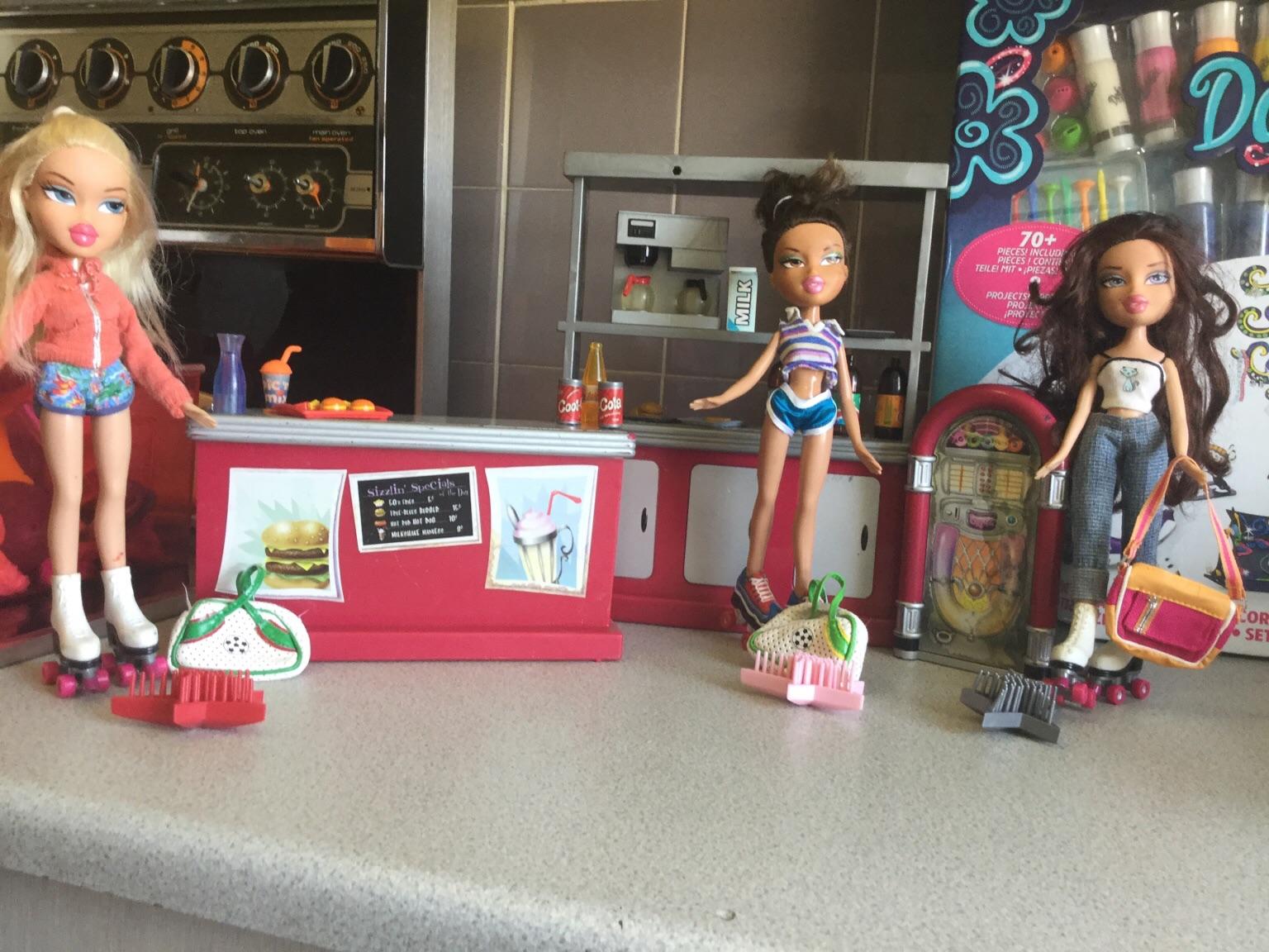 Bratz& burger bar in EH8 Piershill für 15,00 £ zum Verkauf | Shpock DE