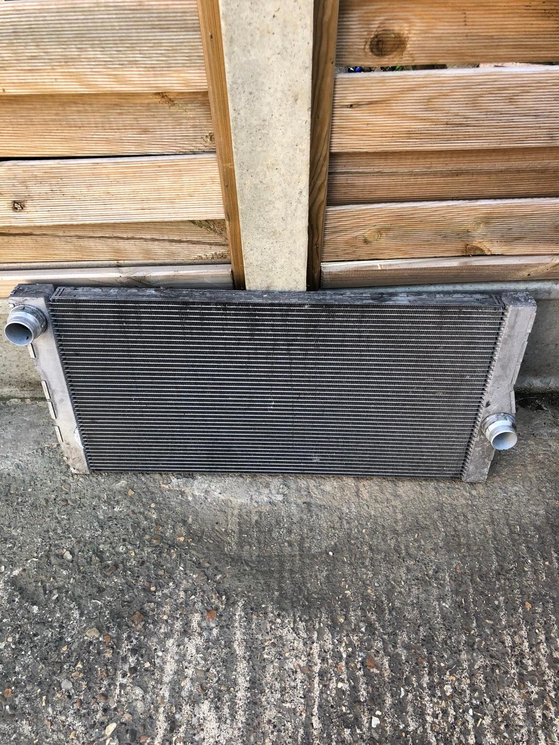 Bmw 520d f10 coolant radiator in NN8 Wellingborough für 80,00 £ zum ...