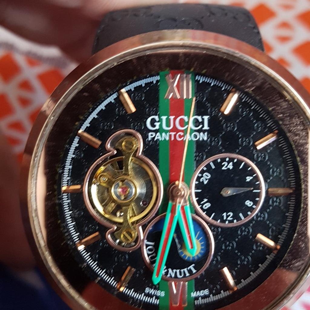 Gucci watch in W13 London Borough of Ealing für £ 100,00 zum Verkauf ...