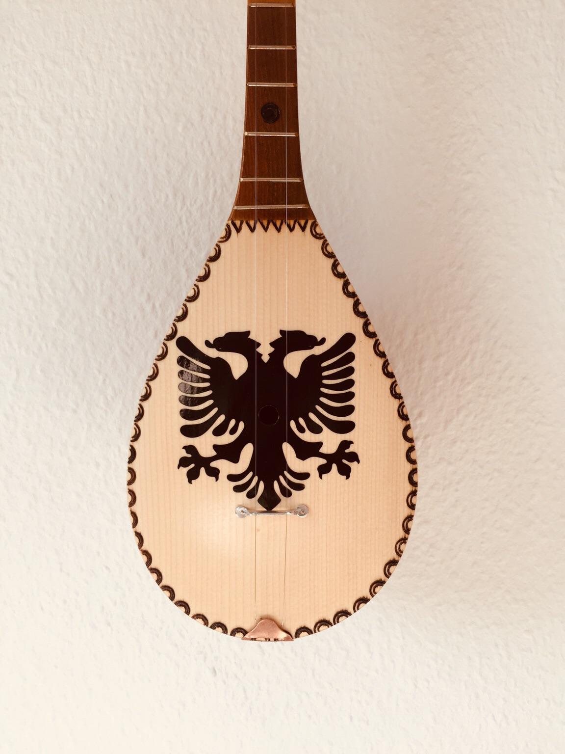 Çifteli Qifteli Çifteli e Re- Neu albanische in 71364 Winnenden für 140 ...