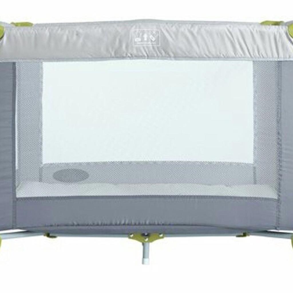 Travel baby cot in HA3 London for £15.00 for sale | Shpock