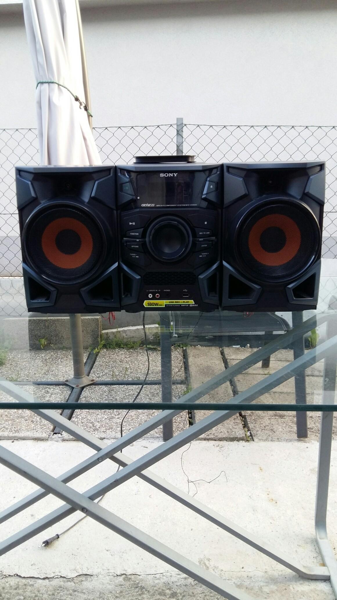 Sony Musik/Hifi- anlage in 9131 Grafenstein für 80,00 € zum Verkauf ...