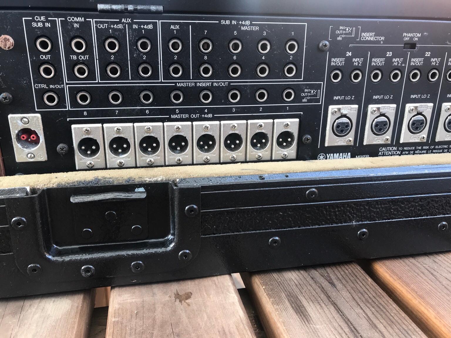 Yamaha 2408M Monitor Mixing Console in MK42 Elstow für 250,00 £ zum ...