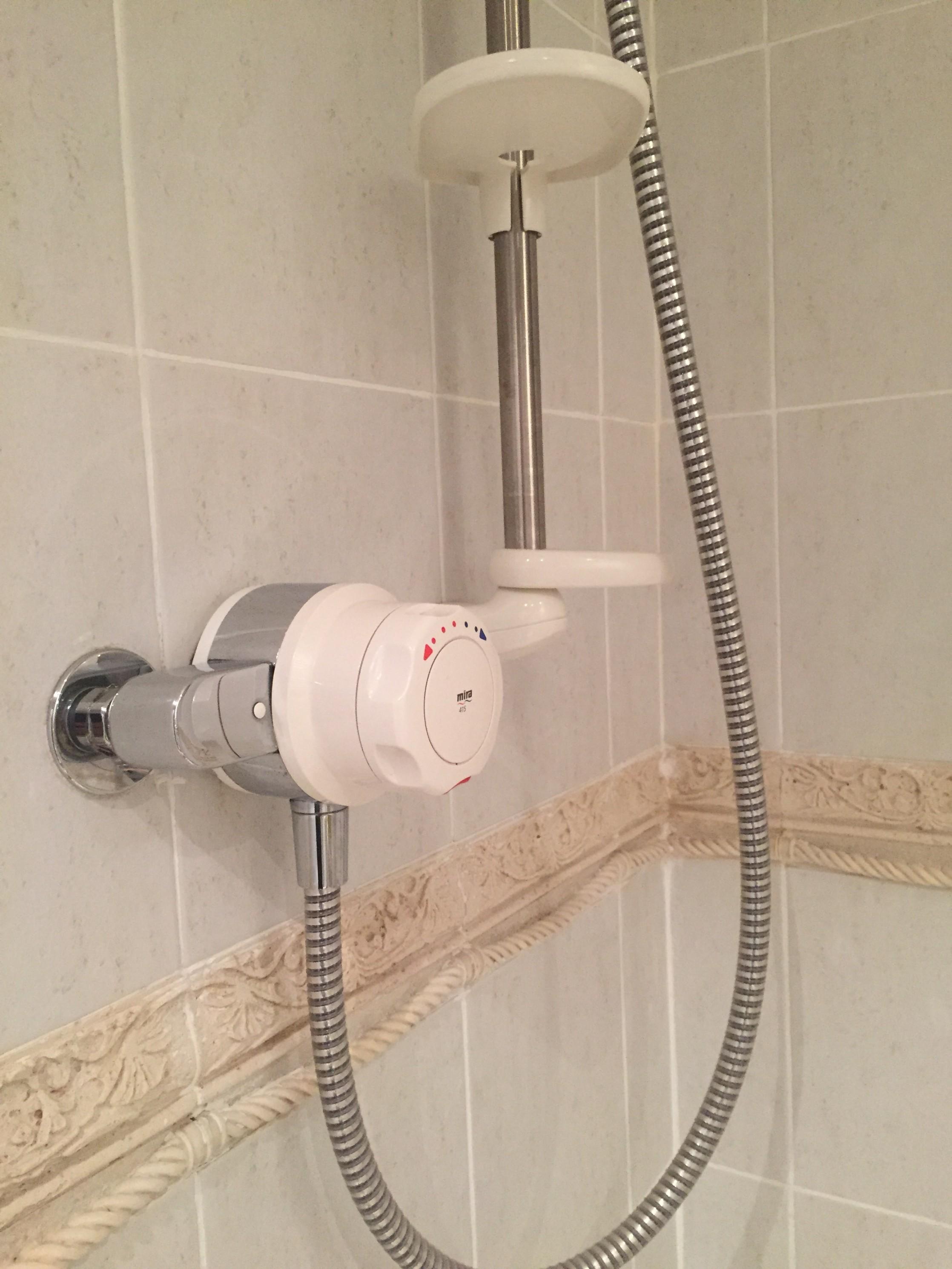 Mira 415 Thermostatic Mixer Shower Chrome in OL10 Rochdale für 124,95 ...