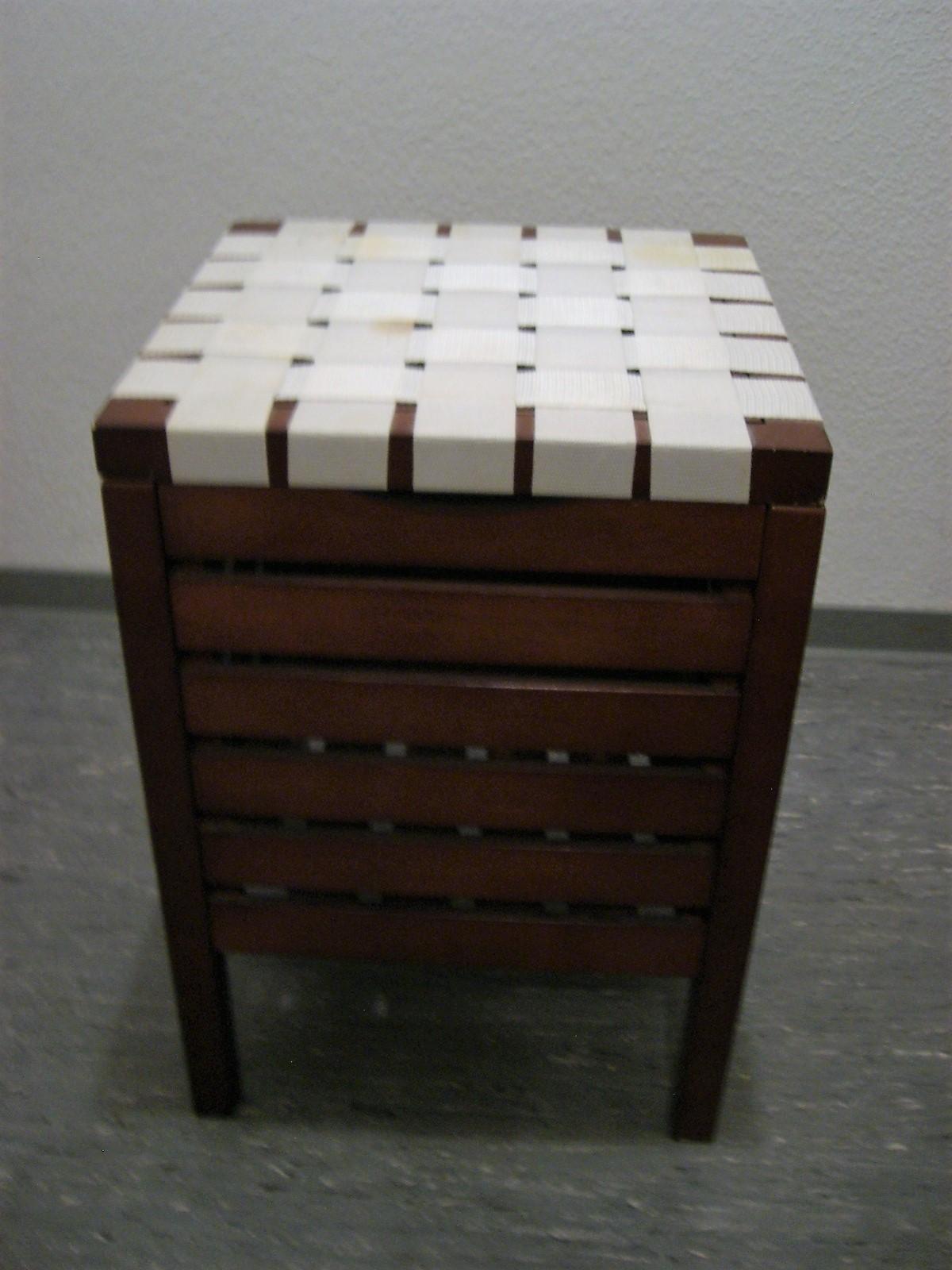 Hocker für das Badezimmer mit Aufbewahrung / in 68789 St. Leon-Rot für ...