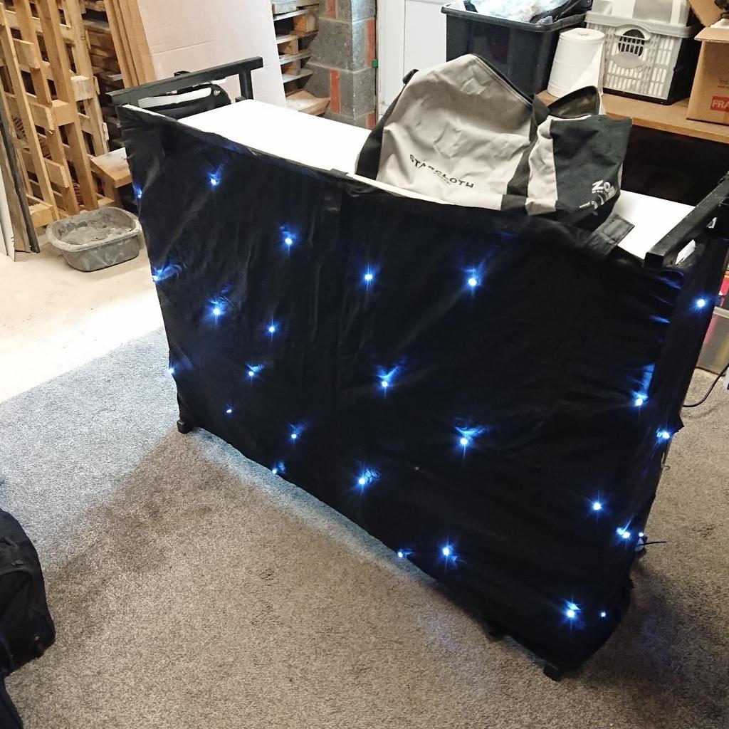 DJ Booth with star cloth in LS26 Leeds für £ 78,00 zum Verkauf | Shpock AT