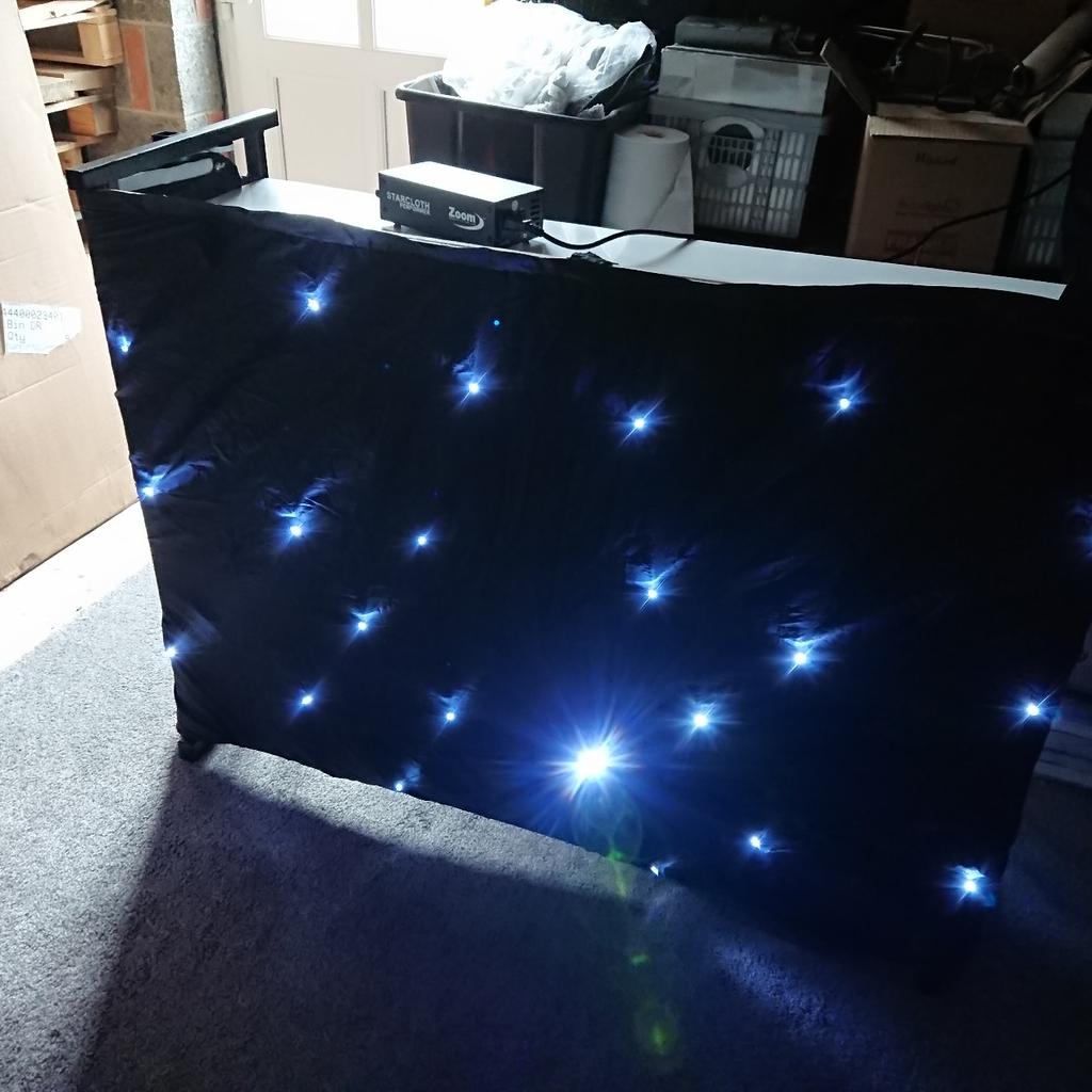 DJ Booth with star cloth in LS26 Leeds für £ 78,00 zum Verkauf | Shpock AT