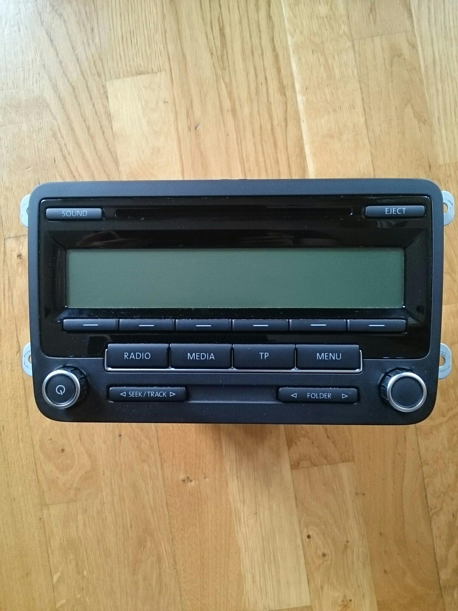RCD 310 - Original VW Radio in 6020 Innsbruck für 60,00 € zum Verkauf ...