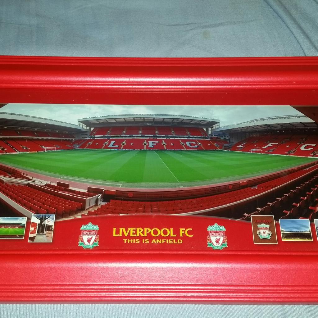 Liverpool football club picture in PL5 Plymouth für £ 2,00 zum Verkauf ...