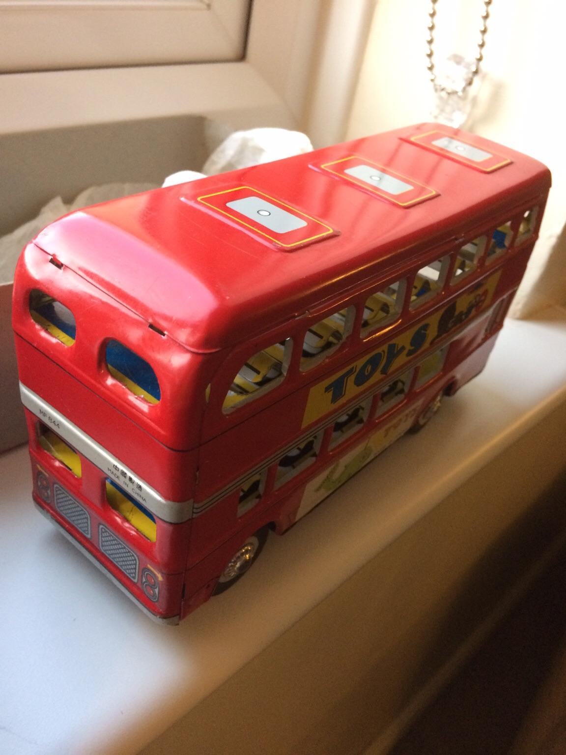 Old tin plate double decker friction bus in Northampton für 10,00 £ zum ...