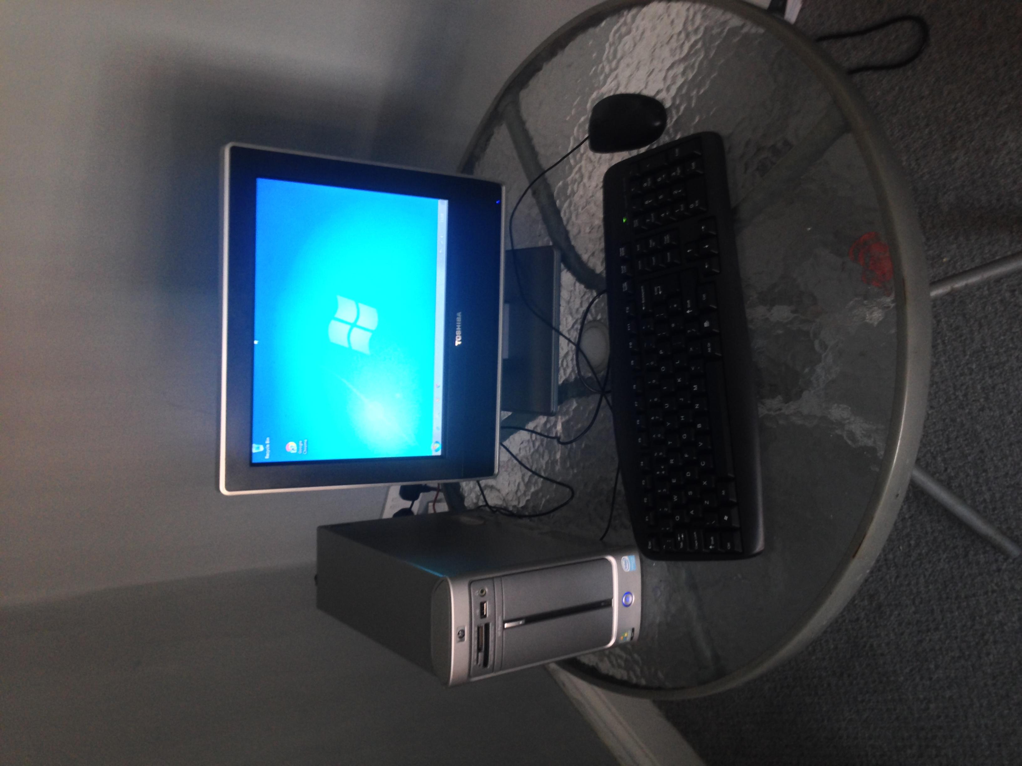 HP Pavilion s7000 pc windows 7 in DH9 Kyo für 40,00 £ zum Verkauf ...