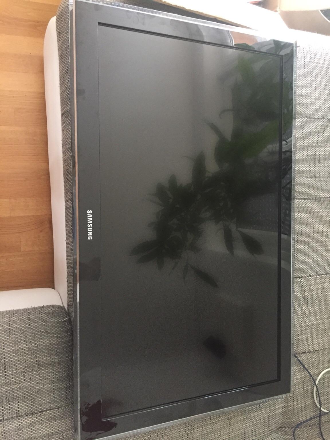 Samsung 40" LCD TV D550 Full HD in 4060 Leonding for €150.00 for sale ...