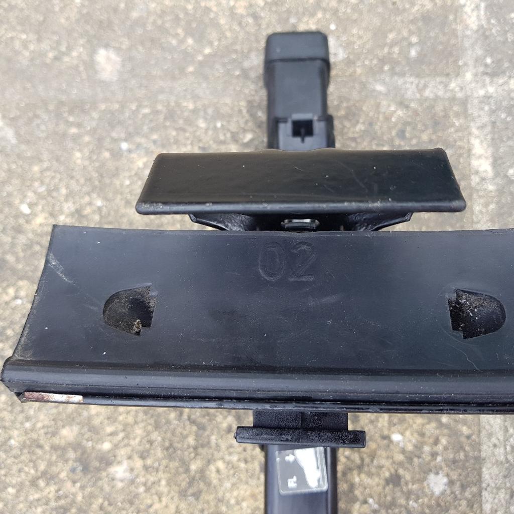 Halfords roof racks in PO2 Portsmouth für 30,00 £ zum Verkauf | Shpock DE