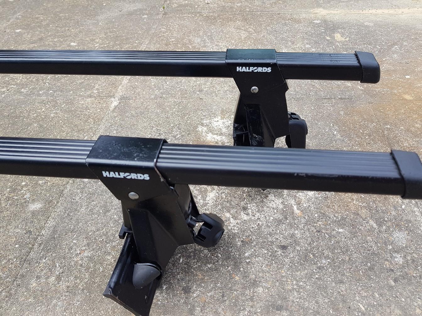 Halfords roof racks in PO2 Portsmouth für 30,00 £ zum Verkauf | Shpock DE