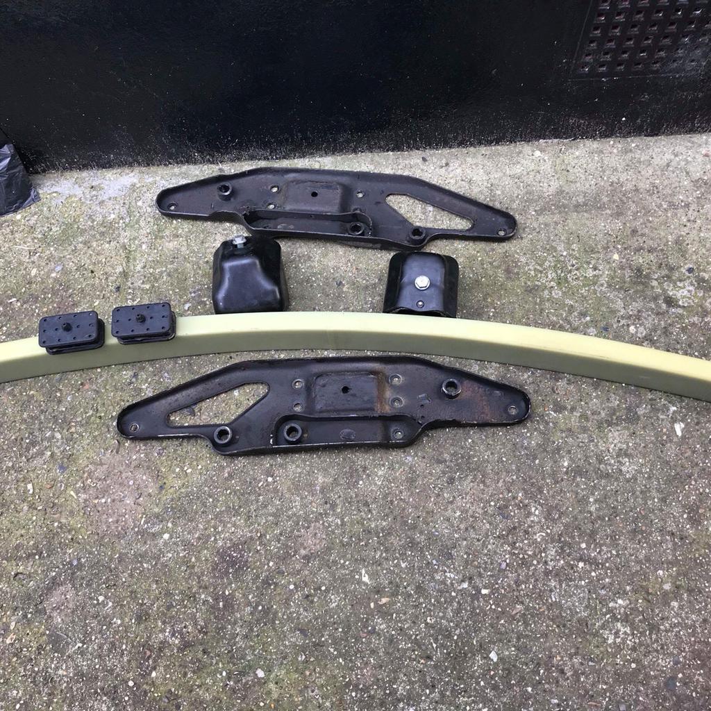 Mercedes sprinter front leaf spring in E6 London Borough of Newham für ...