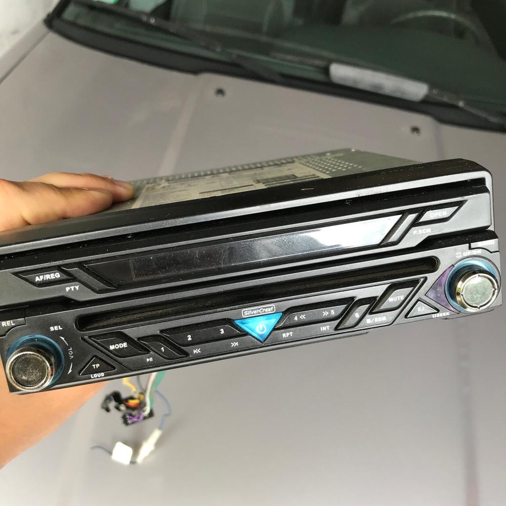 SilverCrest Autoradio DVD in 68535 Edingen-Neckarhausen für € 35,00 zum ...