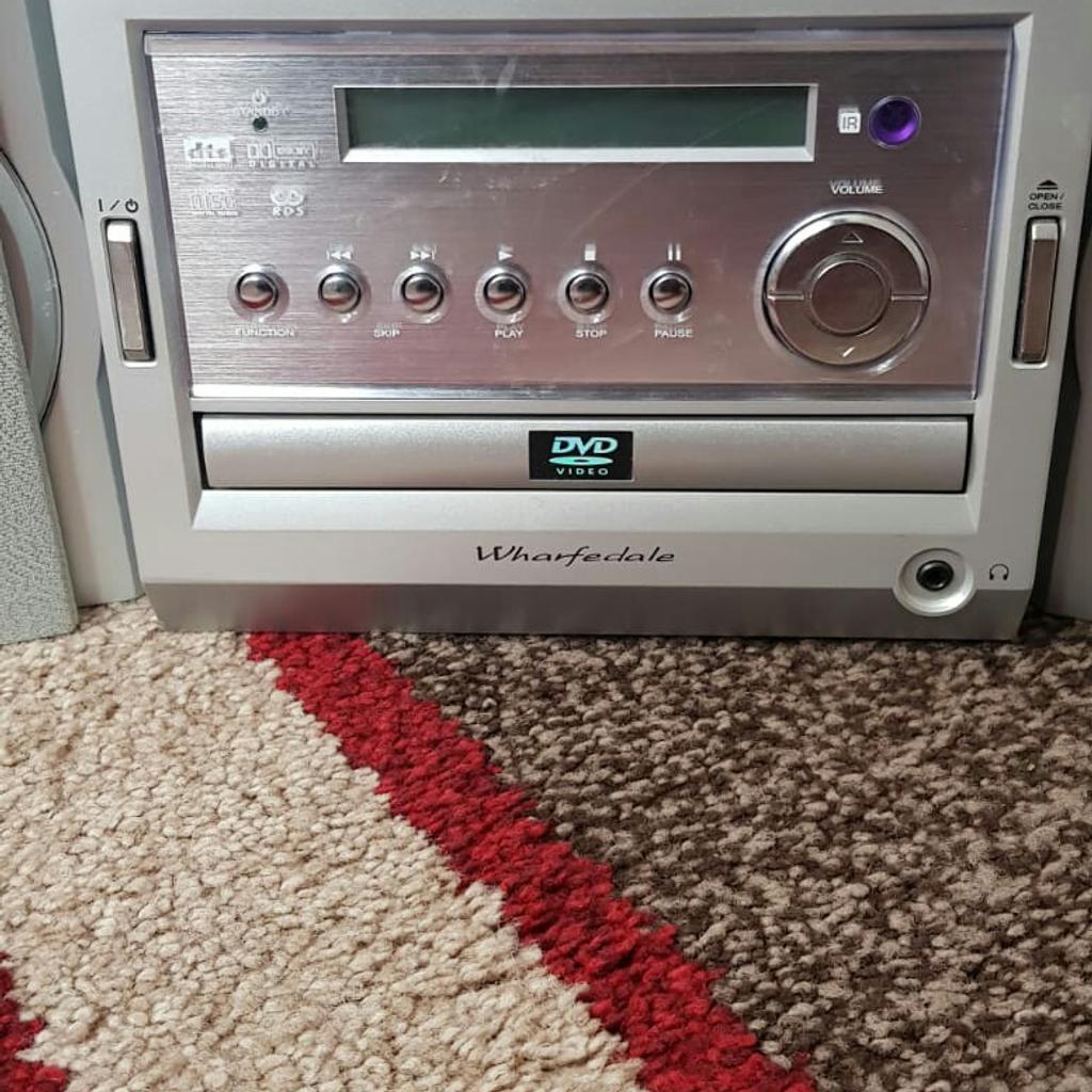 WHARFEDALE HI-FI BUILT IN WIV DVD in Kirklees für 25,00 £ zum Verkauf ...