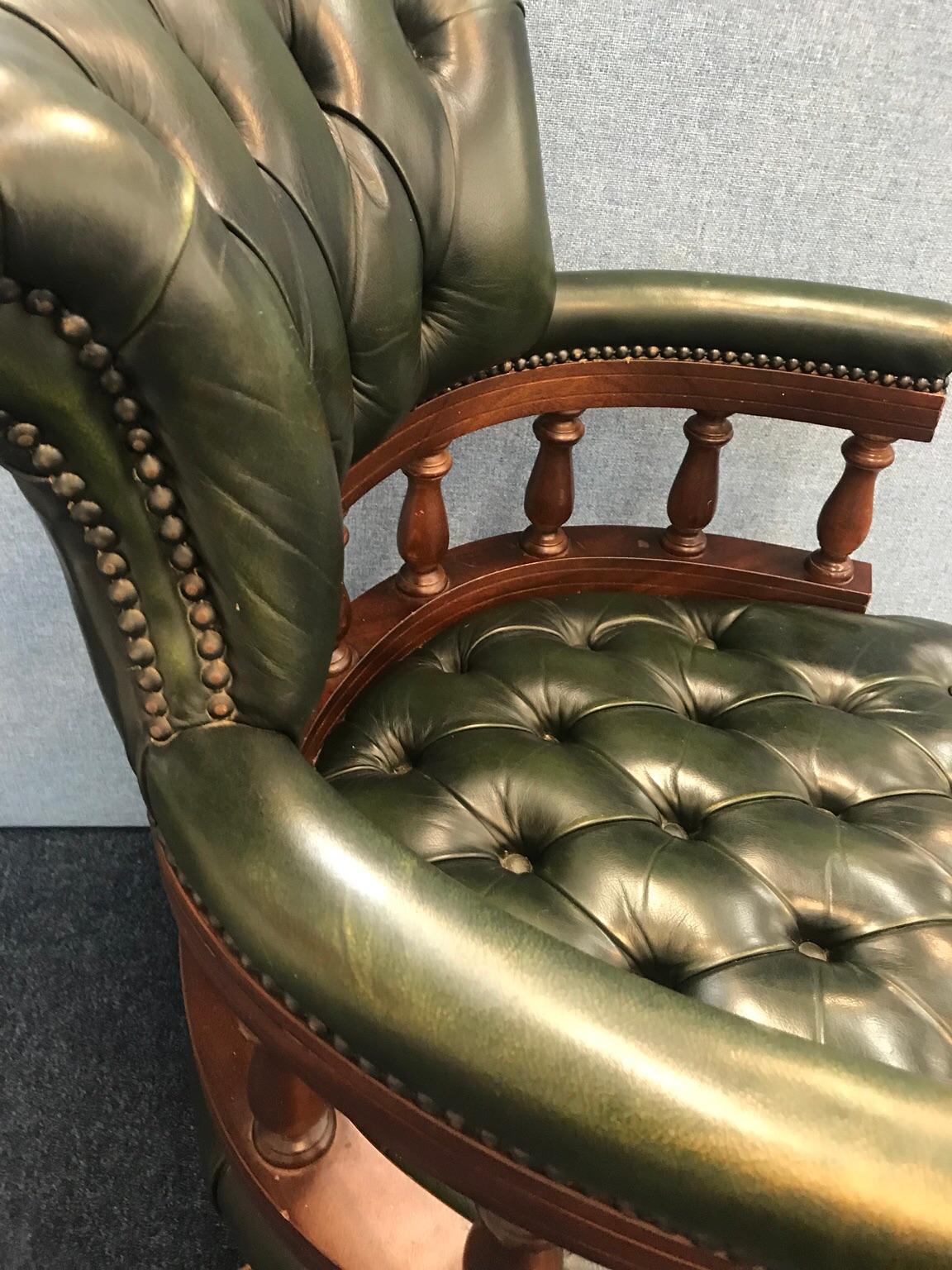 Vintage Green Captains Chair in WR9 Wychavon für 230,00 £ zum Verkauf ...