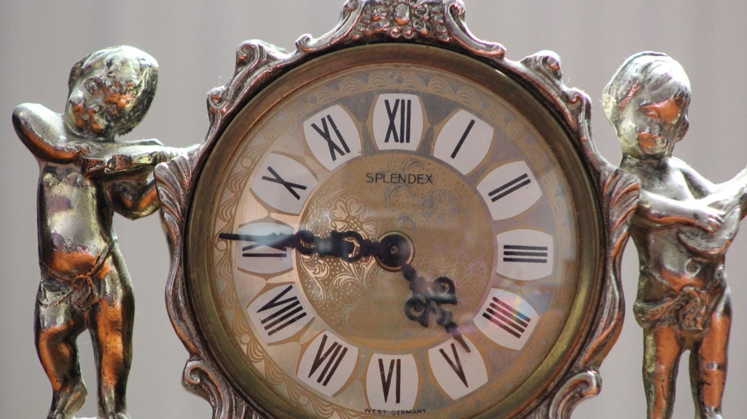 Vintage Mantel Clock Splendex 20th century in Wyre Forest for £15.00 ...