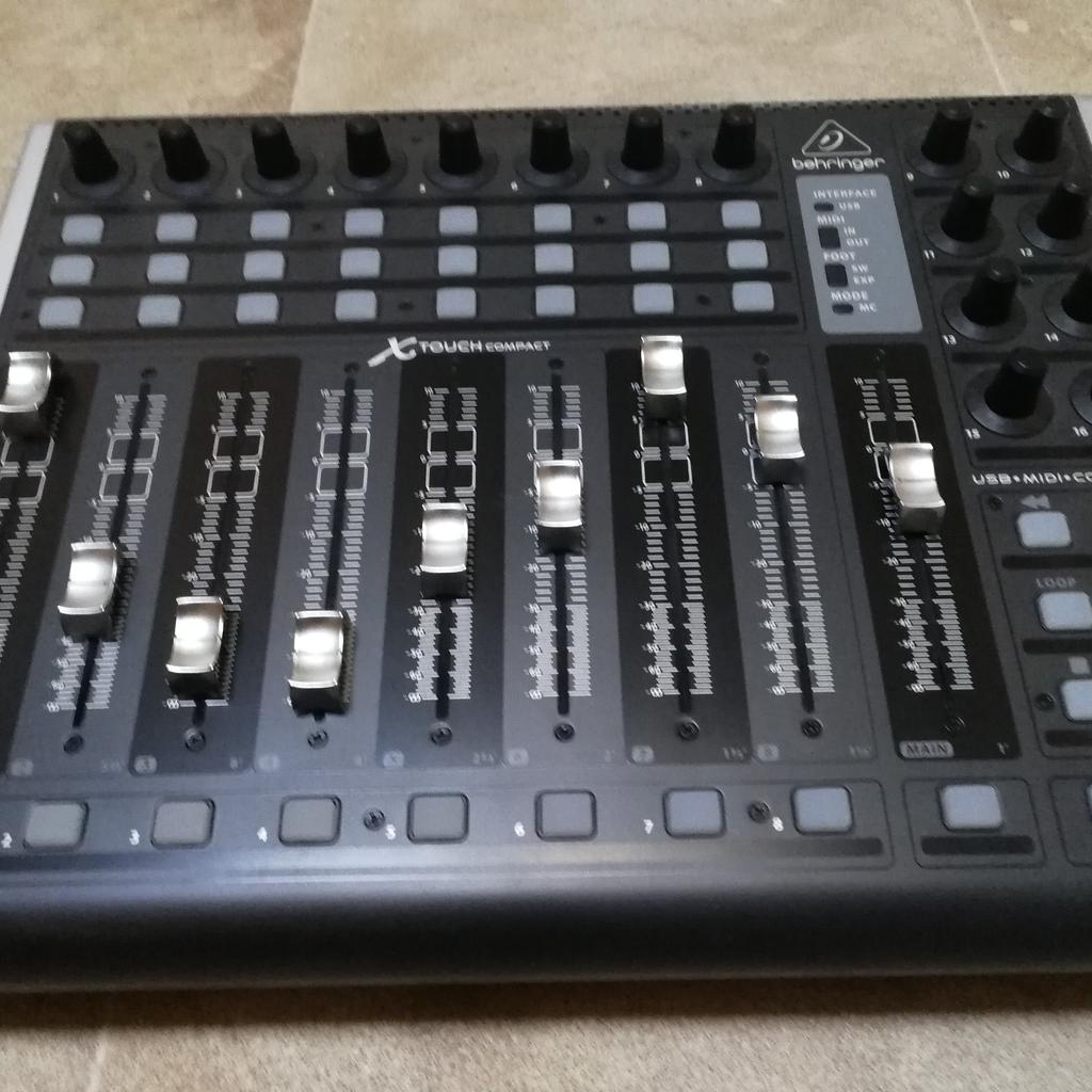 X-Touch Compact USB control surface in Forest of Dean für 200,00 £ zum ...