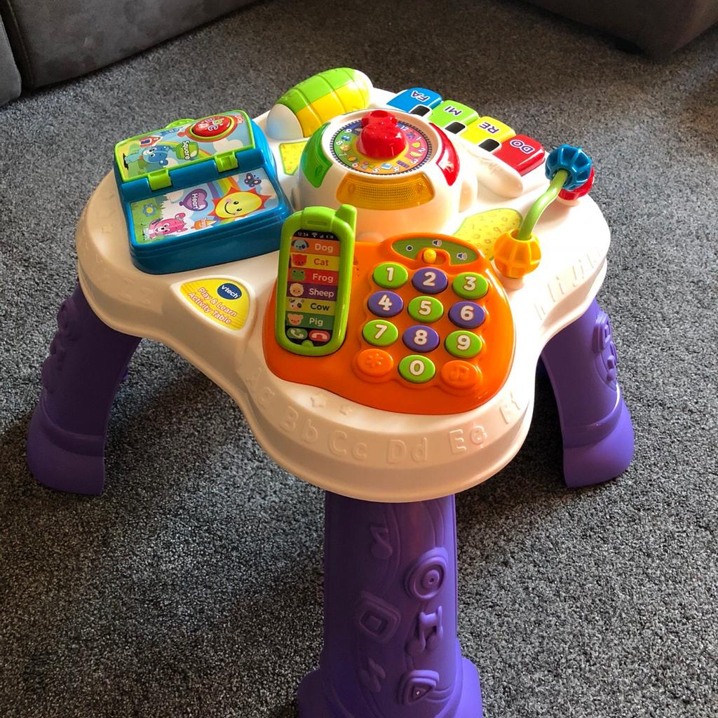 Vtech Learning Table in RH16 Villiage für 12,00 £ zum Verkauf | Shpock DE