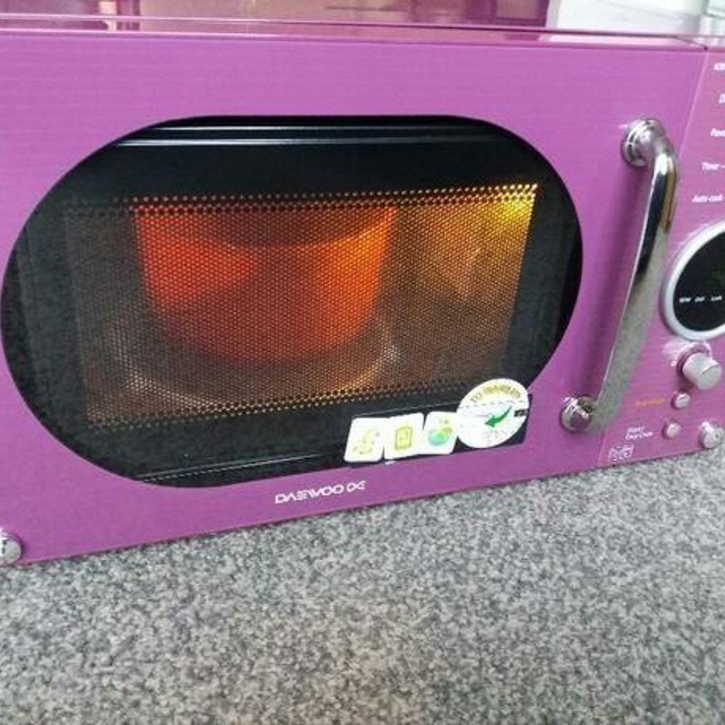 DAEWOO Digital MICROWAVE 20L in WV14 Wolverhampton for £35.00 for sale ...