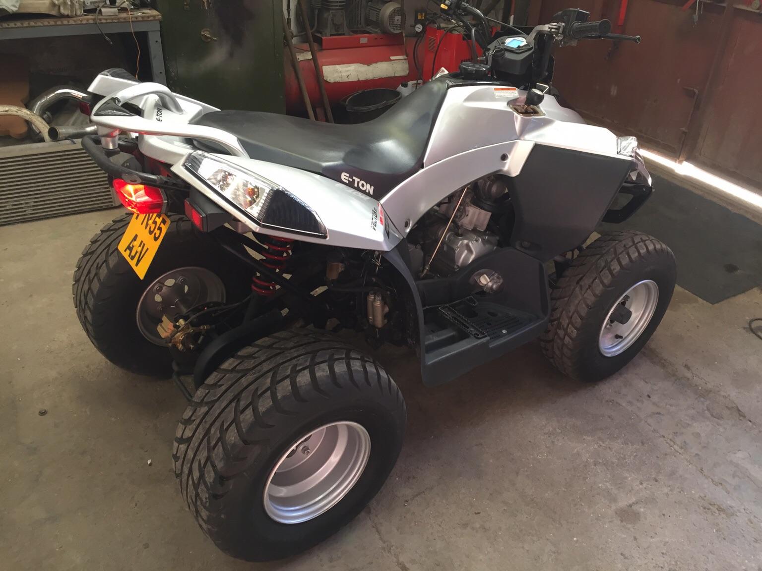 2005 Eton vector 250cc Road legal quad bike in S40 Chesterfield für £ 1 ...