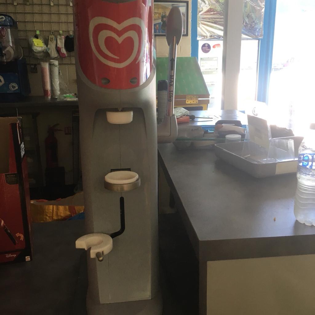 Walls cornetto ice cream machine in Bolton für 80,00 £ zum Verkauf ...