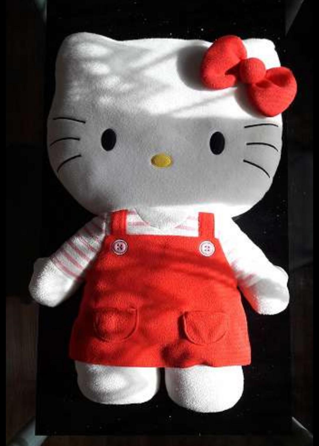 Hello Kitty Stofftier Plüsch XXL in 6822 Satteins für 15,00 € zum ...