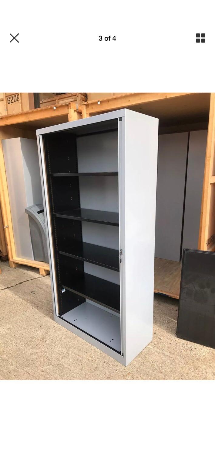 Roller tambour tall office units in RM13 Havering für £ 65,00 zum ...