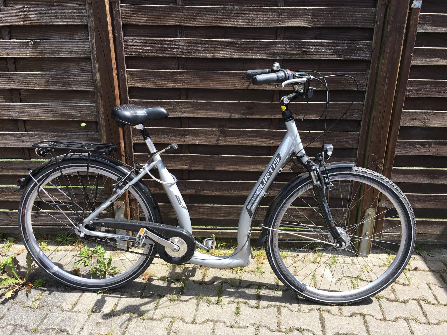 Curtis Tiefeinsteiger Damenfahrrad in 26160 Bad Zwischenahn für 150,00 € zum Verkauf | Shpock DE