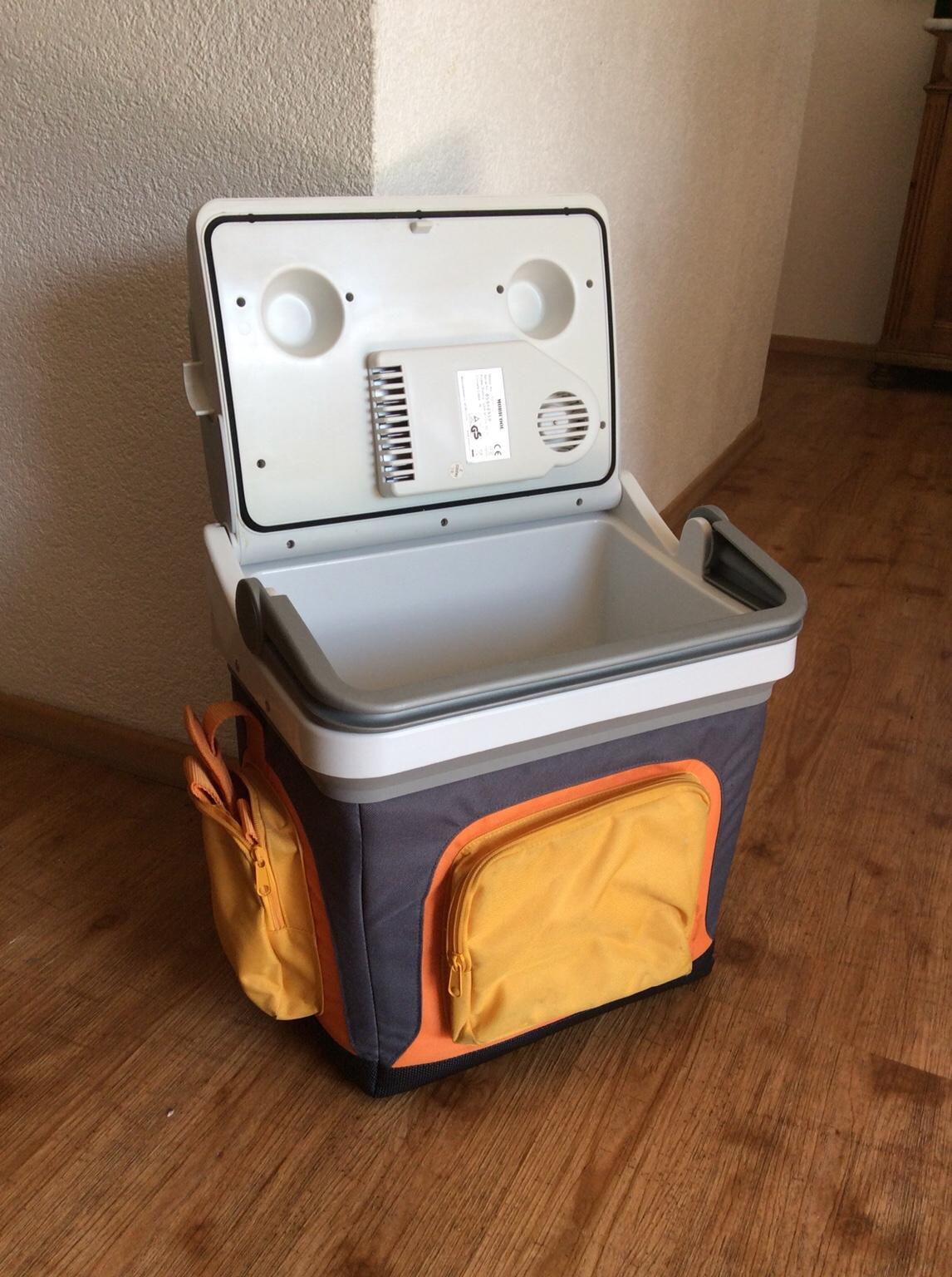 Mobicool elektrische Kühlbox inkl. Adapter in 6080 Innsbruck for €40.00 ...