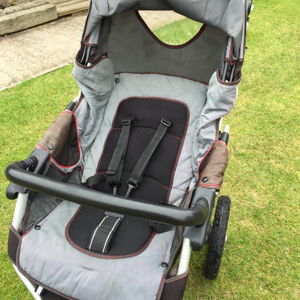 Jane powertrack stroller in Bolton für £ 25,00 zum Verkauf | Shpock AT
