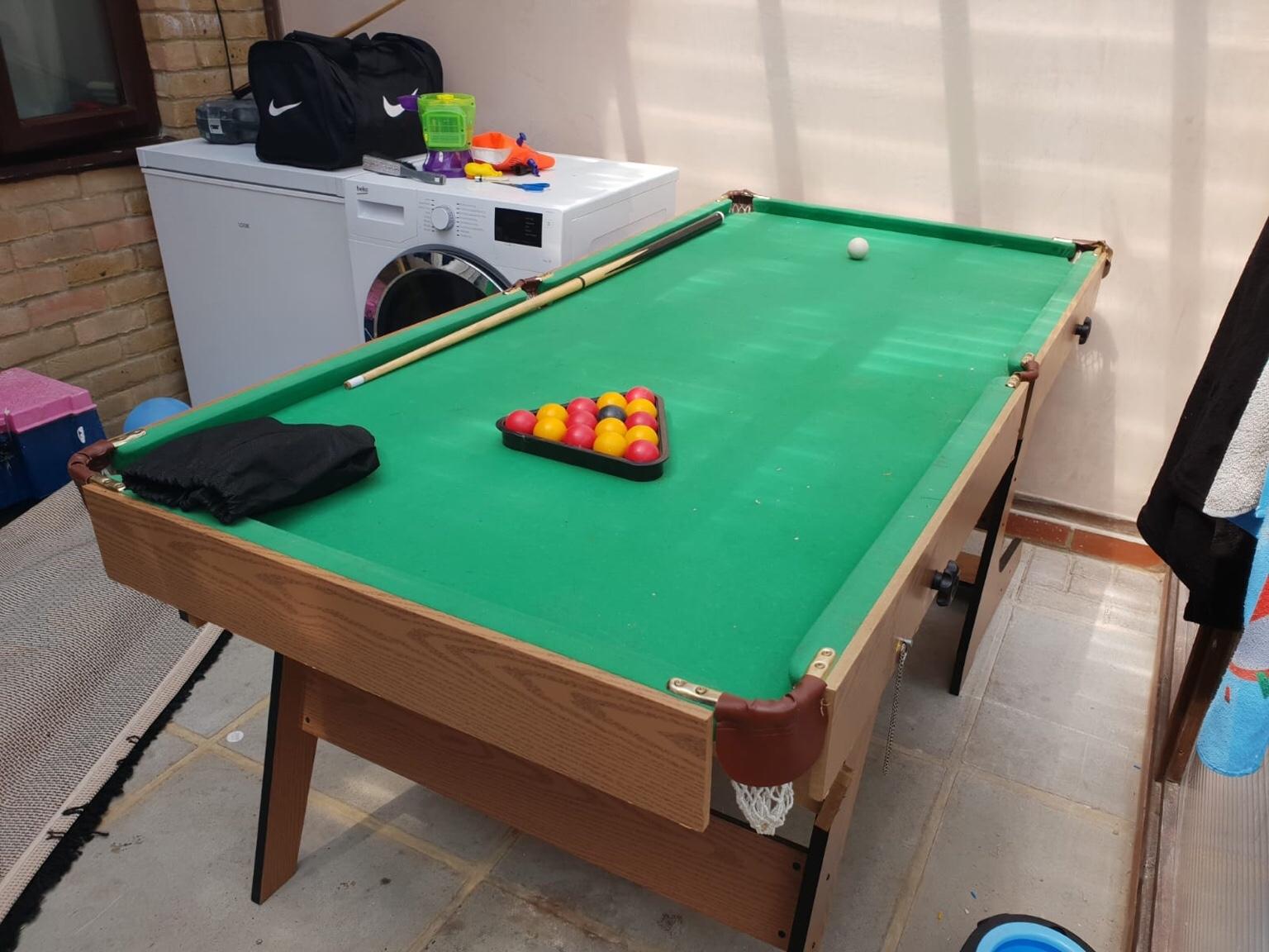 Large pool table in SE16 London Borough of Lewisham für 50,00 £ zum ...