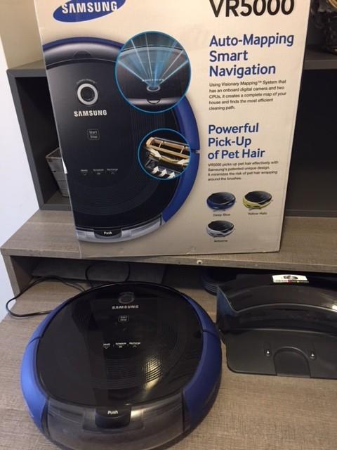 SAMSUNG VR5000 - ROBOT ASPIRAPOLVERE in 20131 Milano für 85,00 € zum Verkauf | Shpock DE