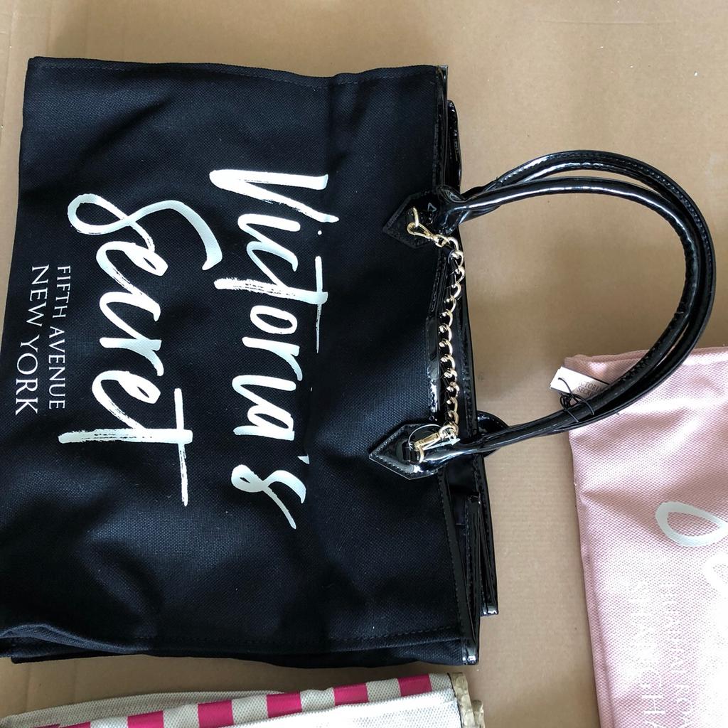 Victoria's Secret Taschen in 92224 Gailoh für 25,00 € zum Verkauf ...